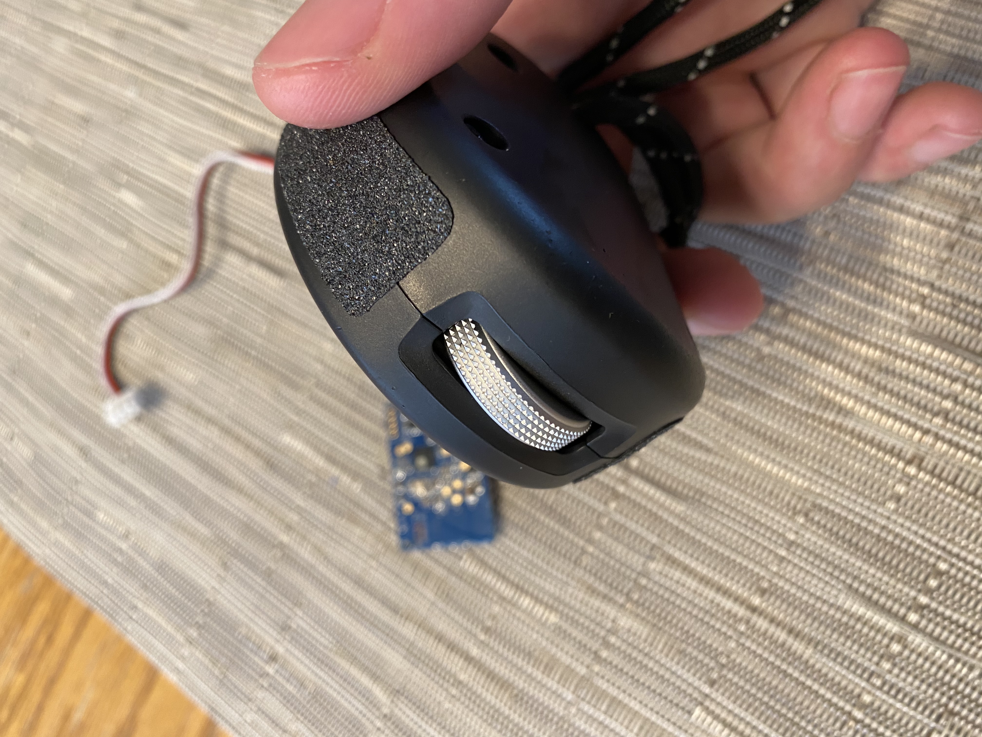 [US] Hoyt Puck Remote (Nylon Black) and Focbox Unity For Sale - Used ...