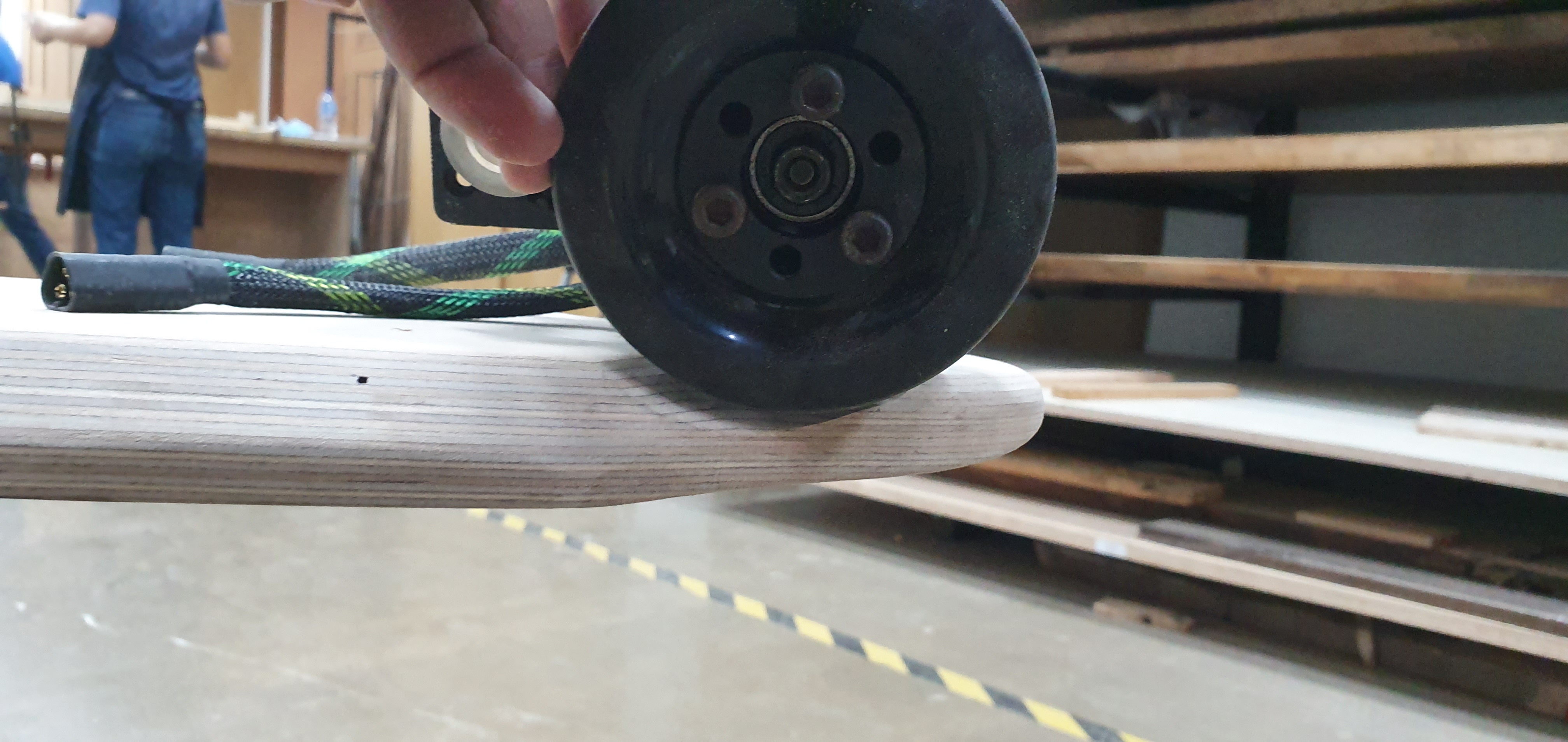 2 Guys 1 Board, by Linny and Avio - Hold My Beer - esk8.news: DIY ...