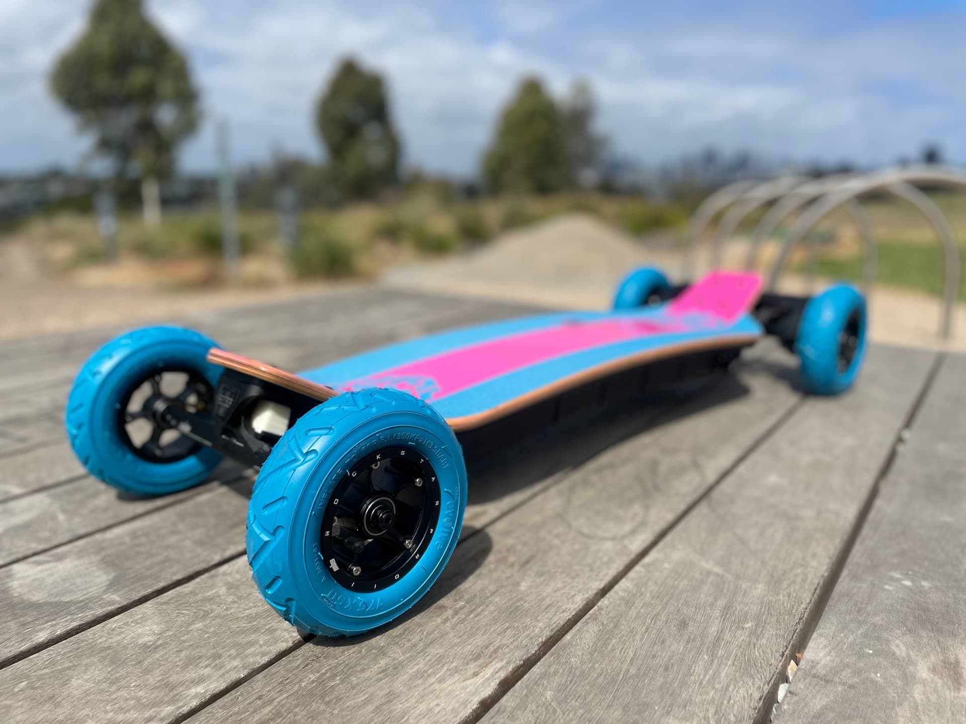 All things FlowState. Fishbone deck / enclosure combos and more ...