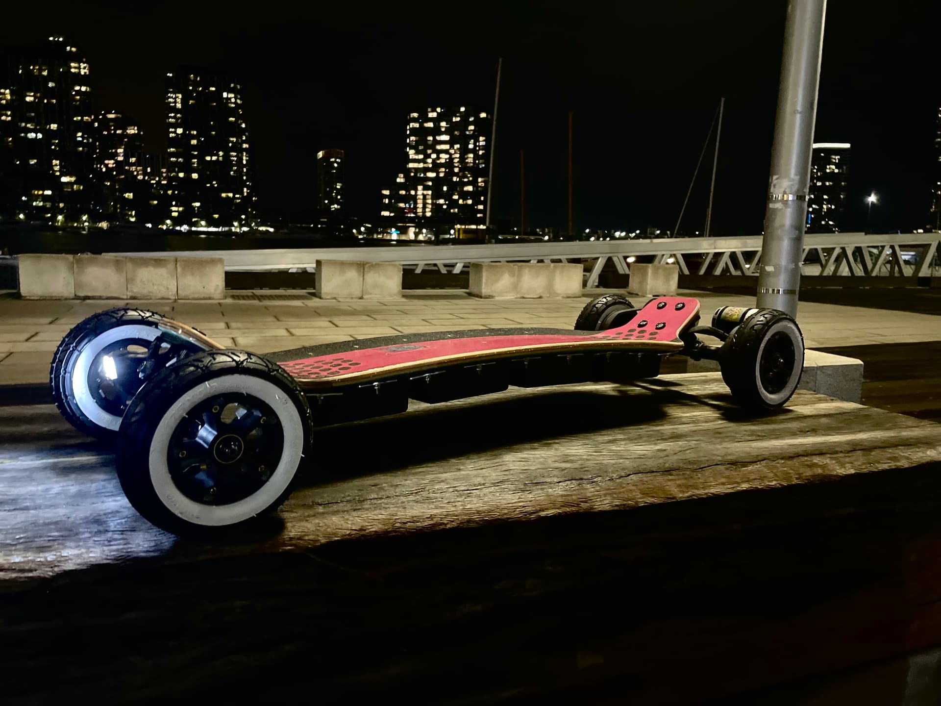 All things FlowState. Fishbone deck / enclosure combos and more ...